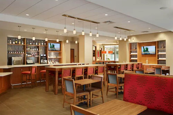 Hyatt Place Bloomington / Normal Normal | Bookonline.com