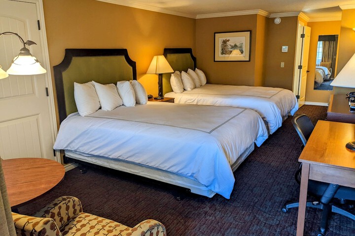 The Bards Inn BW Signature Collection by Best Western Ashland ...