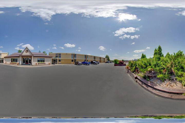 Quality Inn & Suites Plattsburgh | Bookonline.com