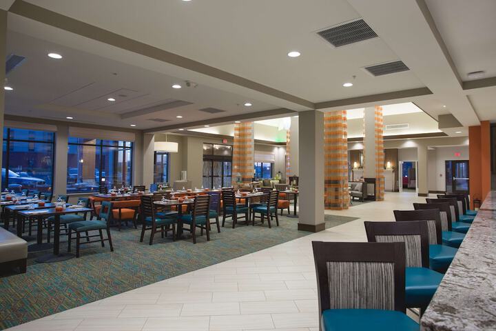 Hilton Garden Inn Bolingbrook I 55 Bolingbrook | Bookonline.com