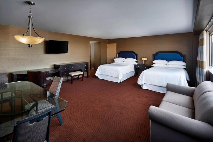 Sheraton Inner Harbor Hotel Baltimore | Bookonline.com
