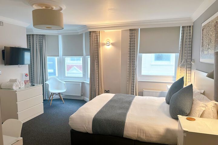 Legends Hotel Brighton Brighton | Bookonline.com