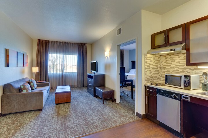 Staybridge Suites San Angelo an IHG Hotel San Angelo | Bookonline.com