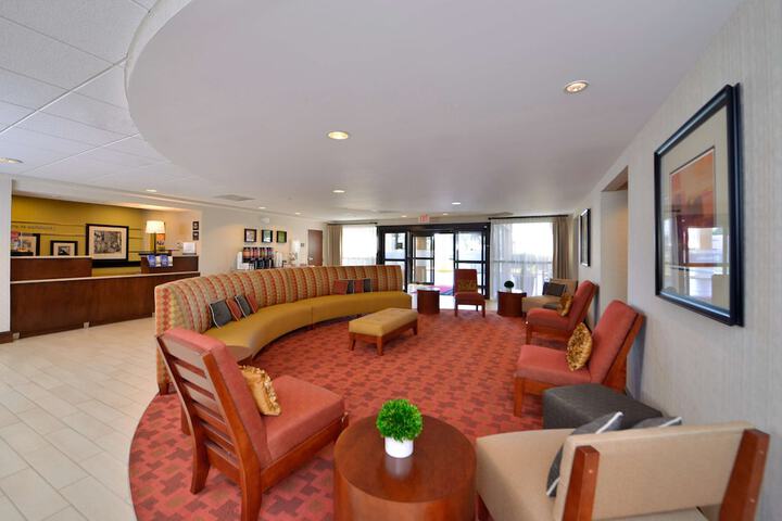 Hampton Inn Salisbury Salisbury | Bookonline.com