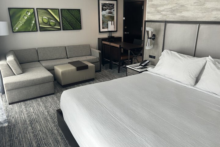 Embassy Suites By Hilton Alpharetta Halcyon Alpharetta | Bookonline.com