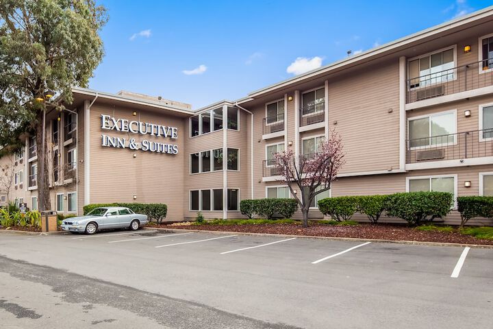 Executive Inn & Suites Embarcadero Cove Oakland | Bookonline.com