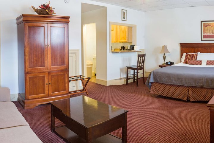 Genetti Hotel SureStay Collection by Best Western Williamsport ...