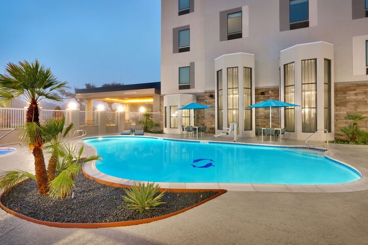 Hampton Inn & Suites Rockport Fulton Fulton | Bookonline.com