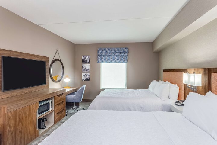 Hampton Inn & Suites Kittery Kittery | Bookonline.com