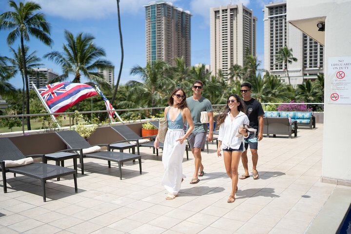 DoubleTree by Hilton Hotel Alana Waikiki Beach Honolulu | Bookonline.com