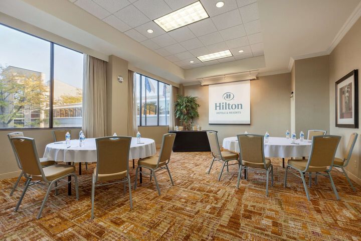 Hilton Fort Wayne at the Grand Wayne Convention Center Fort Wayne ...