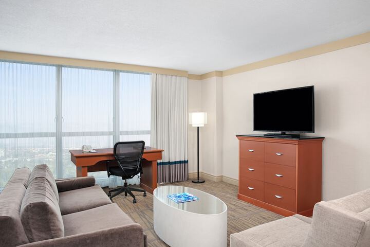 DoubleTree by Hilton Hotel Miami Airport & Convention Center Miami ...