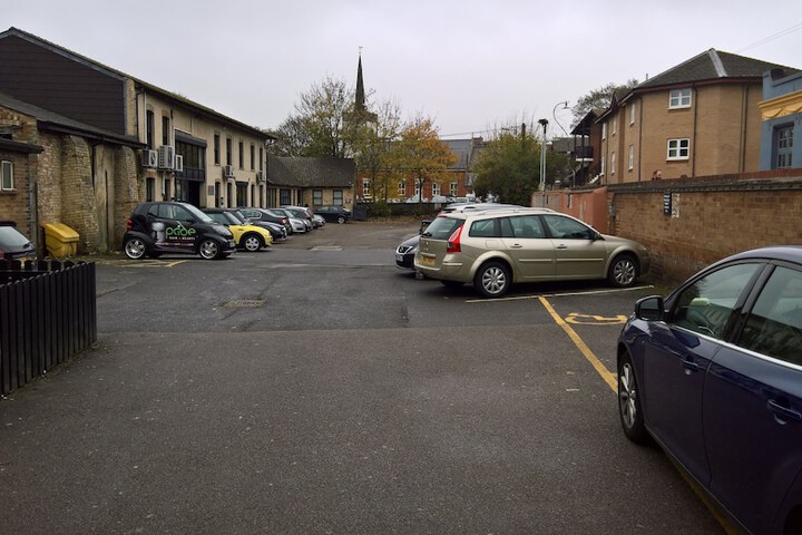 White Hart Newmarket by Marstons Inns Newmarket | Bookonline.com