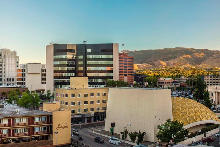 Renaissance Reno Downtown Hotel & Spa Reno | Bookonline.com