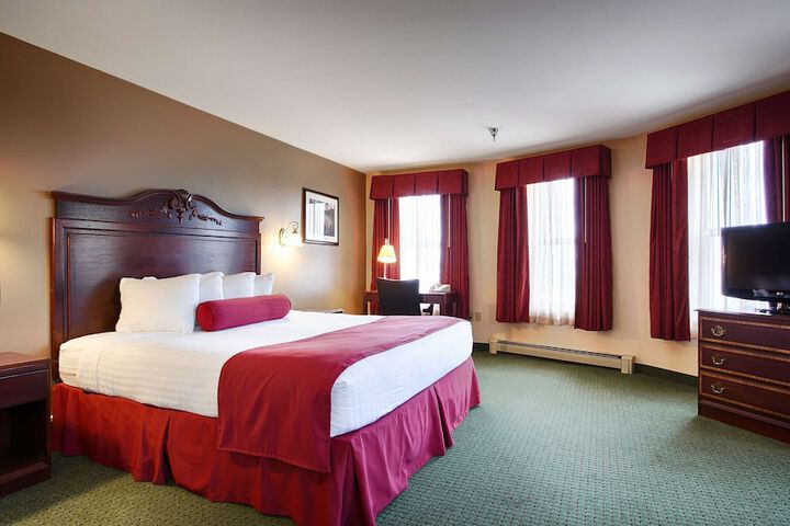 Best Western The Hotel Chequamegon Ashland | Bookonline.com