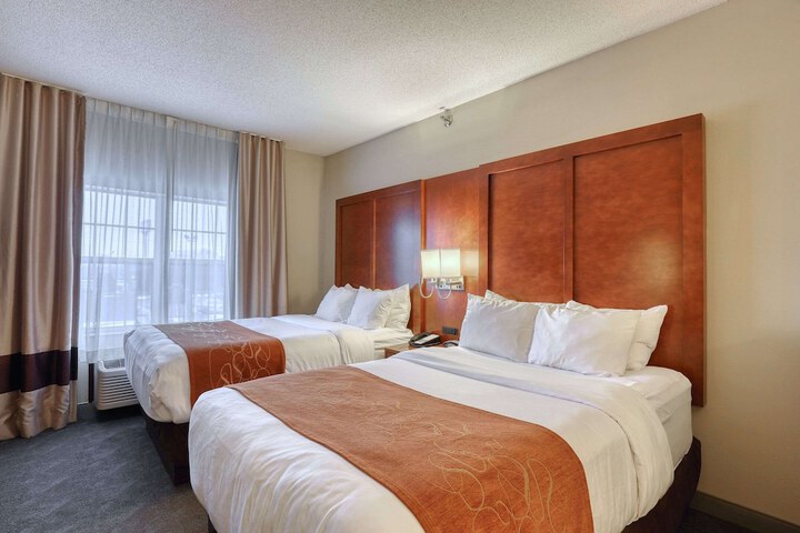 Comfort Suites Appleton Airport Appleton | Bookonline.com