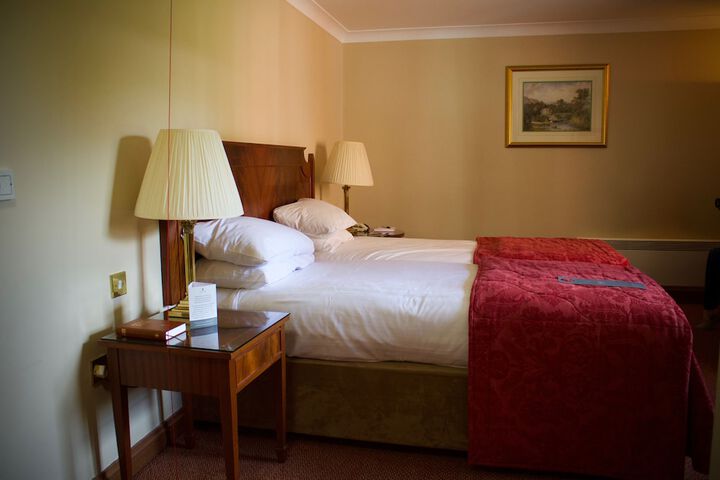 Ansty Hall Coventry | Bookonline.com