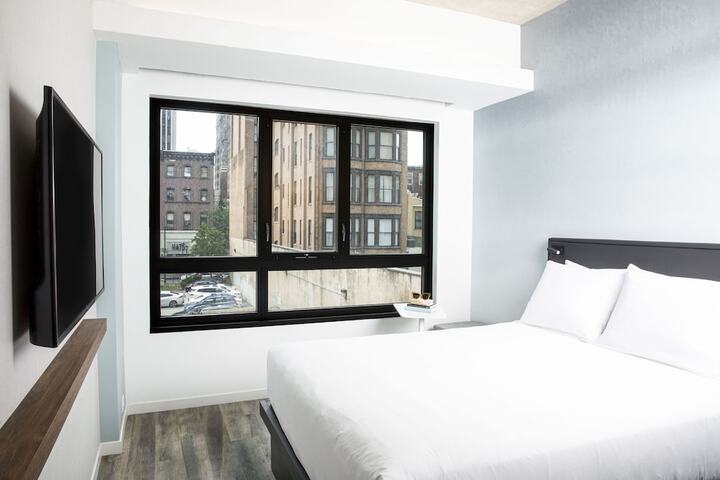 Motto by Hilton Philadelphia Rittenhouse Square Philadelphia ...