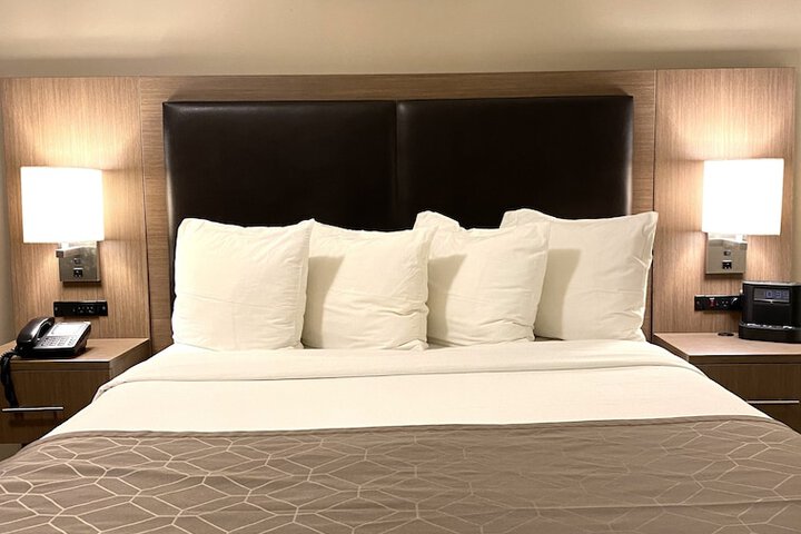 Hotel Arvon Great Falls | Bookonline.com