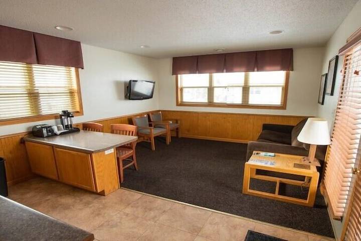 Grand Hinckley RV Resort Hinckley | Bookonline.com