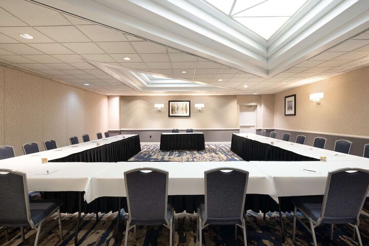Embassy Suites by Hilton Baltimore Hunt Valley Hunt Valley | Bookonline.com