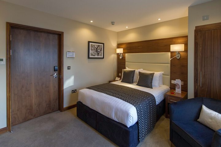 The Devon Hotel Exeter | Bookonline.com