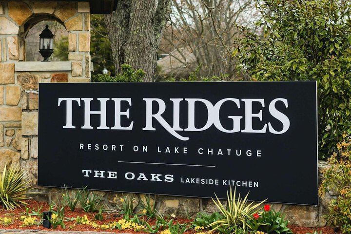 The Ridges Resort on Lake Chatuge Hiawassee | Bookonline.com