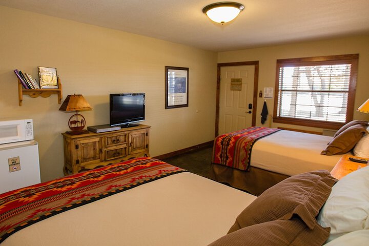 NRS Guest Ranch Decatur | Bookonline.com