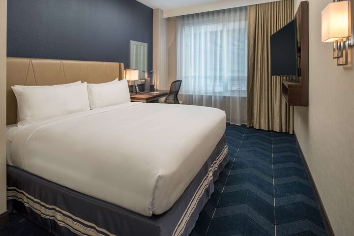 Embassy Suites by Hilton Seattle Downtown Pioneer Square Seattle ...