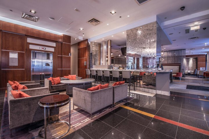 Courtyard by Marriott Chicago Magnificent Mile Chicago | Bookonline.com