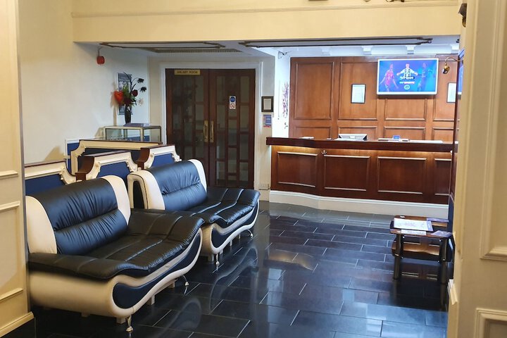 Gilson Hotel Hull | Bookonline.com