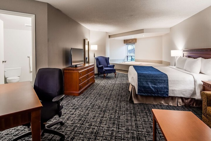 Best Western Hotel Brossard Brossard | Bookonline.com