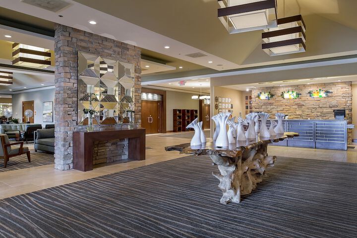 DoubleTree by Hilton Collinsville St. Louis Collinsville | Bookonline.com