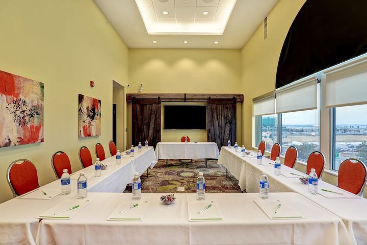 Holiday Inn Mississauga Toronto West, an IHG Hotel Mississauga ...