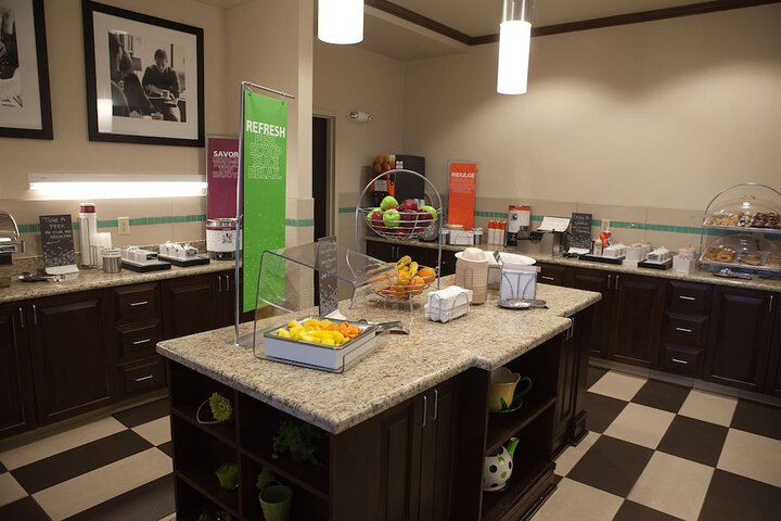 Hampton Inn Colby Colby | Bookonline.com