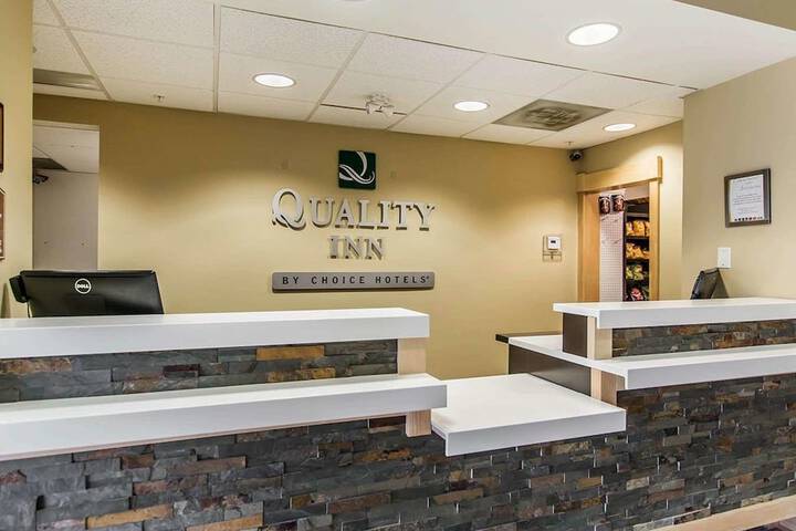 Quality Inn Moncton | Bookonline.com