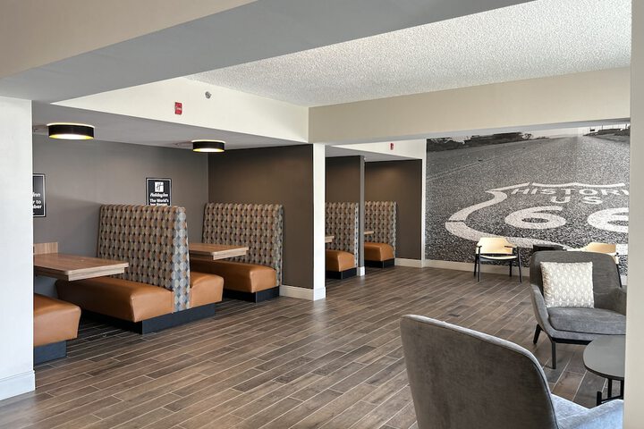 Holiday Inn St. Louis SW Route 66 an IHG Hotel St. Louis | Bookonline.com