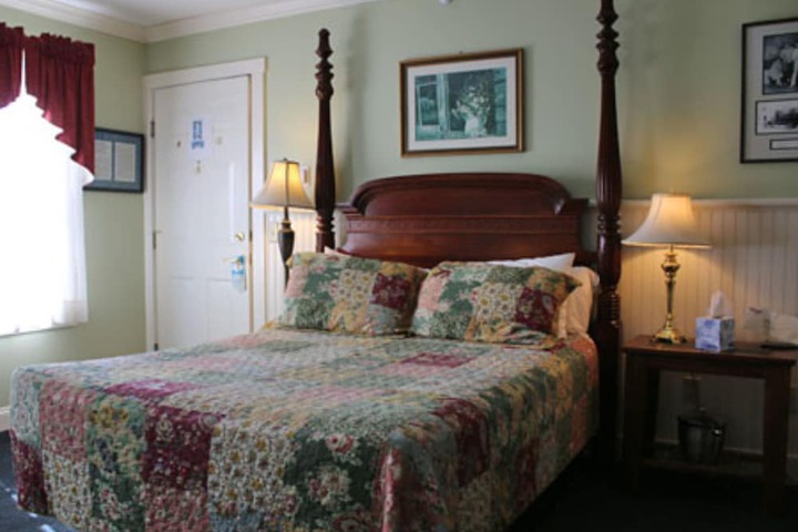 Kearsarge Inn North Conway | Bookonline.com