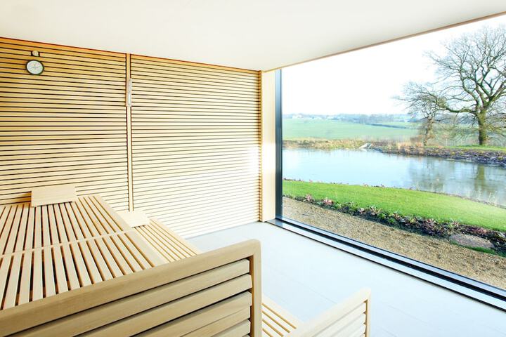 Stanley House Hotel & Spa Blackburn | Bookonline.com