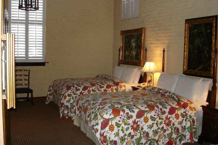 Ansonborough Inn Charleston | Bookonline.com
