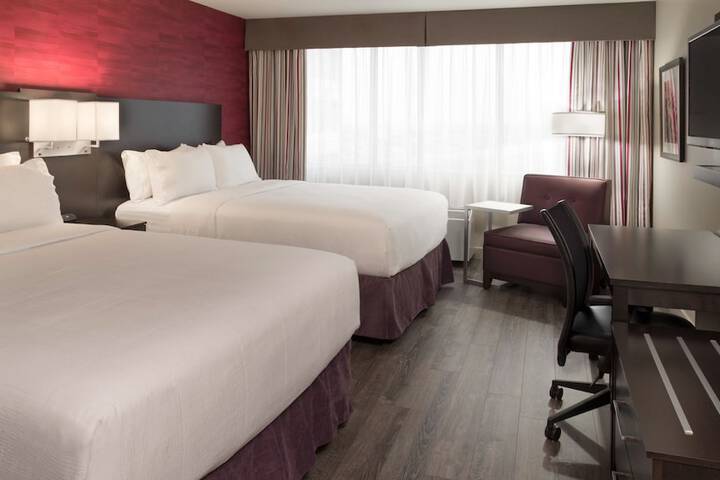 Holiday Inn Toronto Intl Airport an IHG Hotel Toronto | Bookonline.com