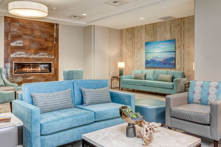 Holiday Inn & Suites Bellingham an IHG Hotel Bellingham | Bookonline.com