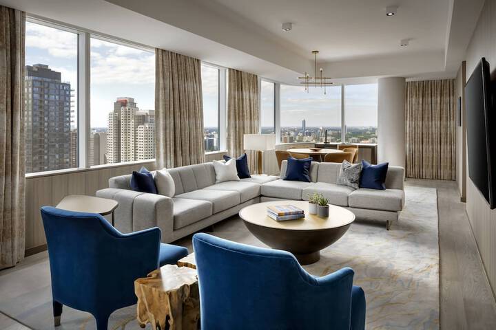 JW Marriott Edmonton ICE District Edmonton | Bookonline.com