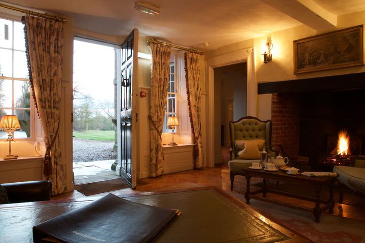 Flitwick Manor Hotel BW Premier Collection Bedford | Bookonline.com