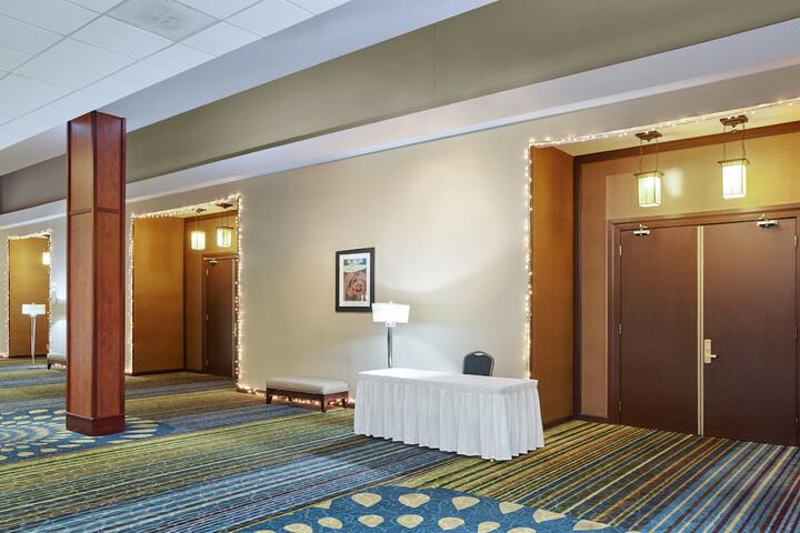 Holiday Inn Chicago Matteson Conf Center an IHG Hotel Matteson ...