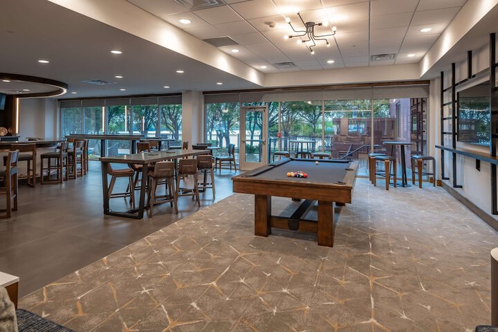DoubleTree by Hilton Dallas Farmers Branch Farmers Branch | Bookonline.com