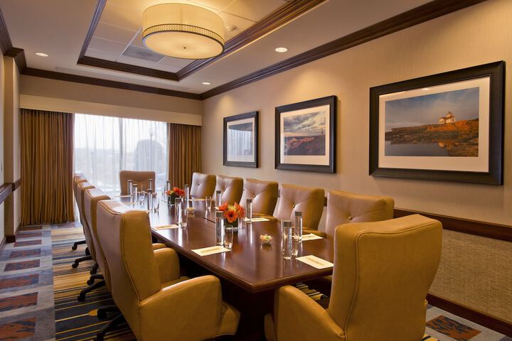 DoubleTree by Hilton Boston North Shore Danvers | Bookonline.com