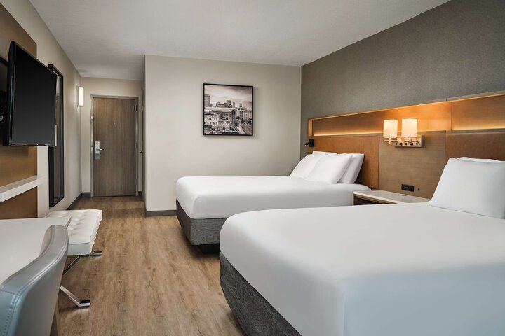 Radisson Hotel West Memphis West Memphis | Bookonline.com