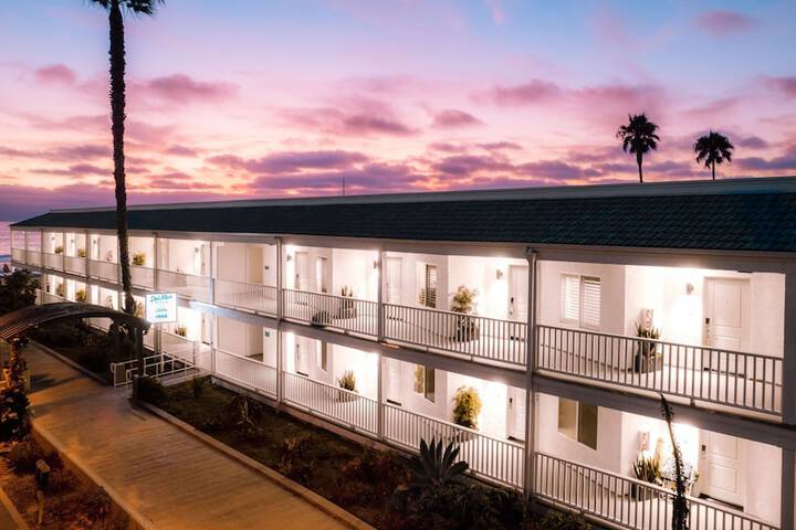 Del Mar Beach Hotel Del Mar | Bookonline.com