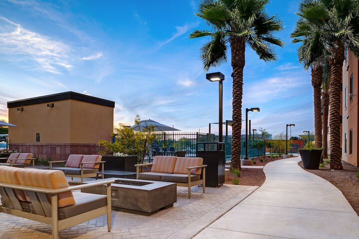 WaterWalk Phoenix North Happy Valley Phoenix | Bookonline.com